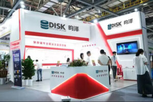 DiskMFR: Empowering Digital Education with Quality Storage